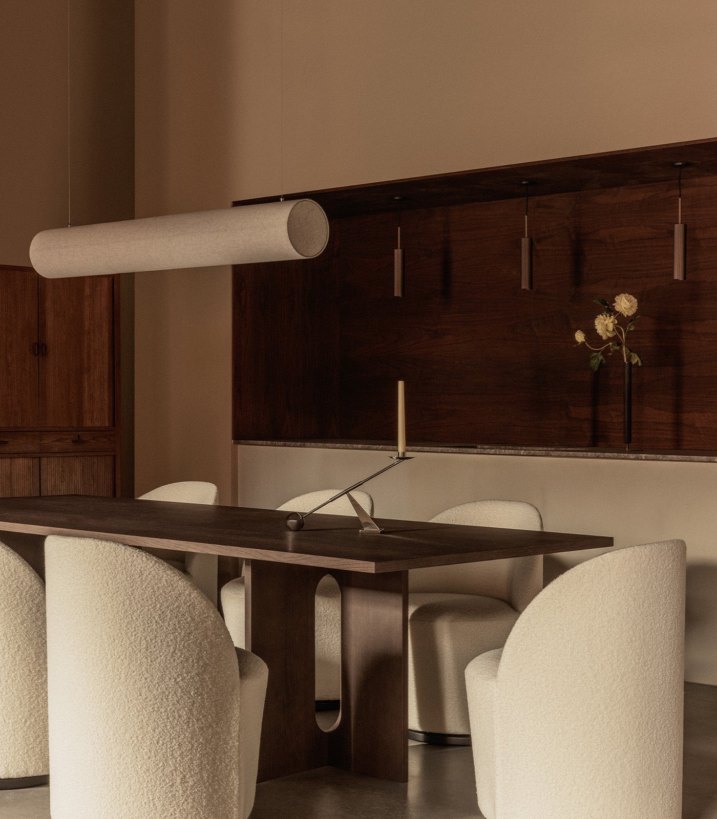 Hashira Linear Pendant Light | Lighterior