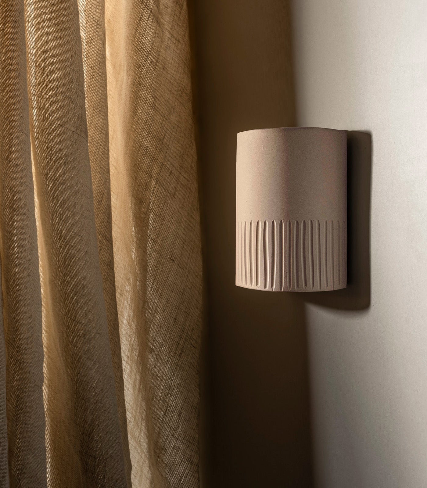 Stone Ceramic Wall Light | Lighterior