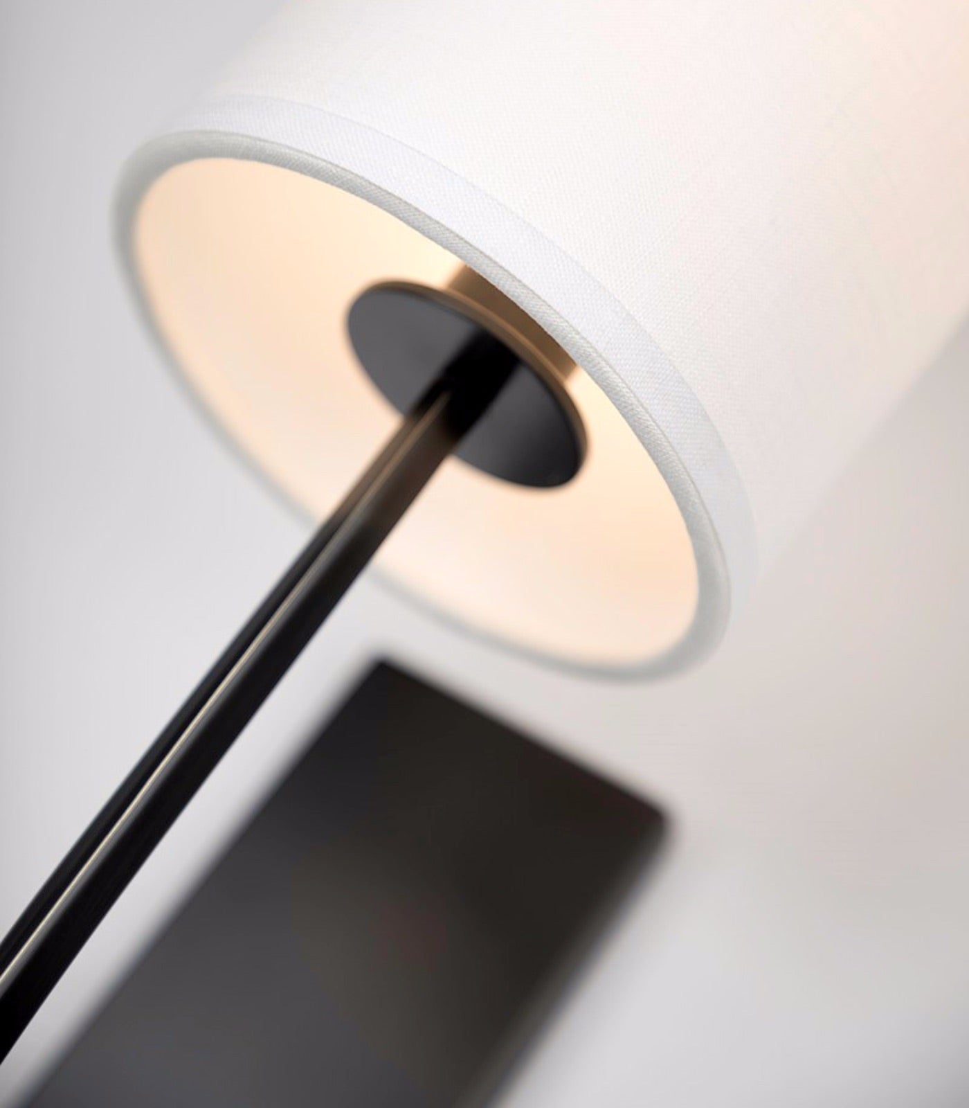 Colton Wall Light | Lighterior